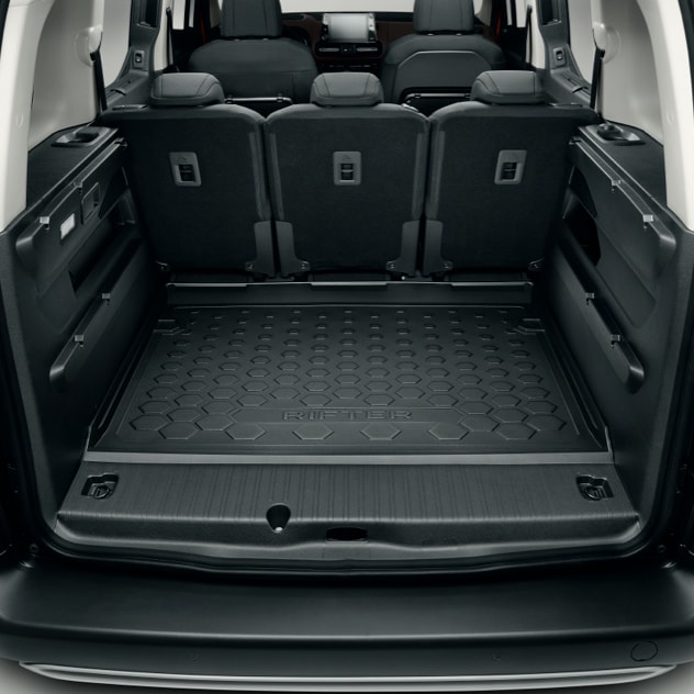 PEUGEOT e-Rifter: 100% electric family car